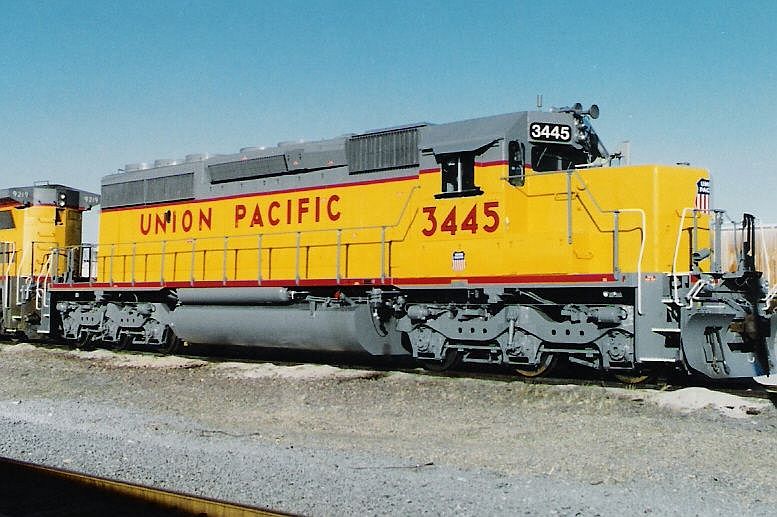 SD 40-2 3445